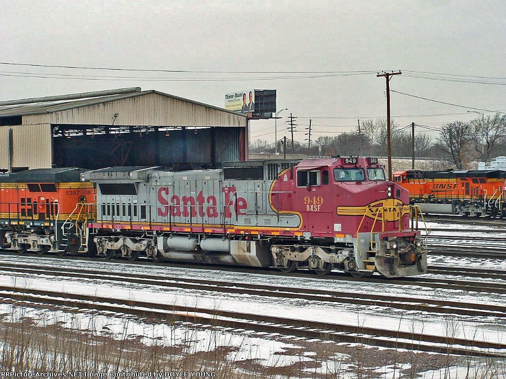 BNSF 949